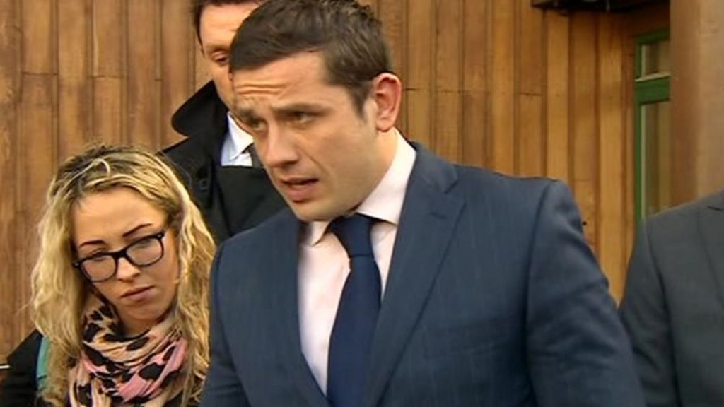 Marathon runner Claire Squires 'passionately anti drugs' - BBC News