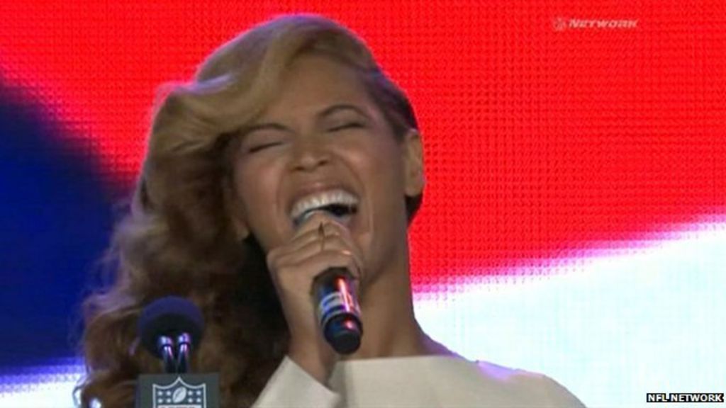 Beyonce will sing live at Superbowl - BBC News