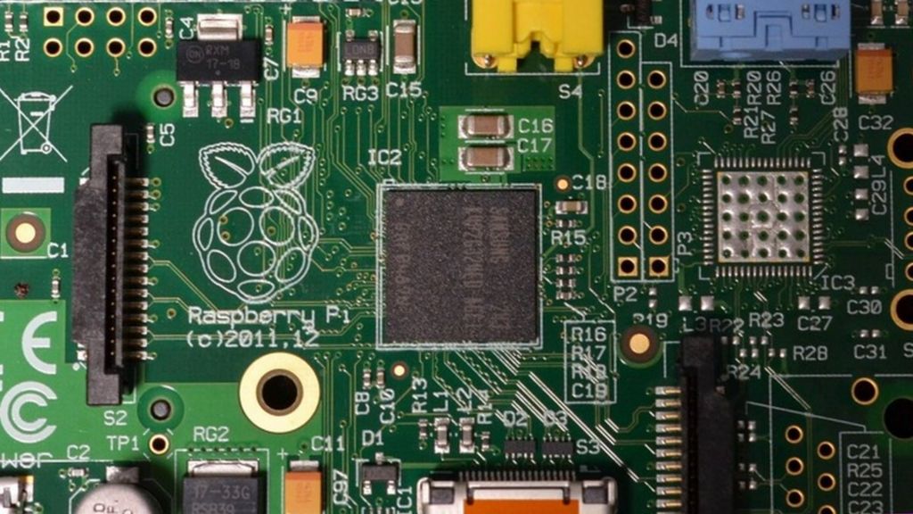 Cheaper Raspberry Pi computer goes on sale - BBC News