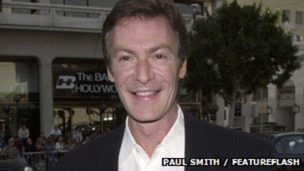 Buffy the Vampire Slayer actor Robin Sachs dies aged 61 - BBC News