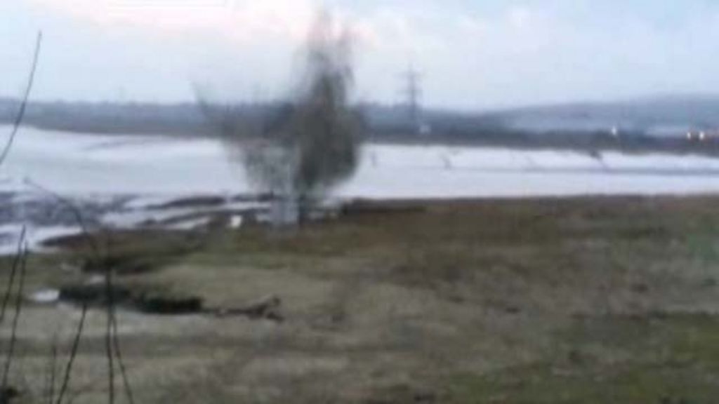 Artillery shell blown up at Beachley Point near Chepstow - BBC News