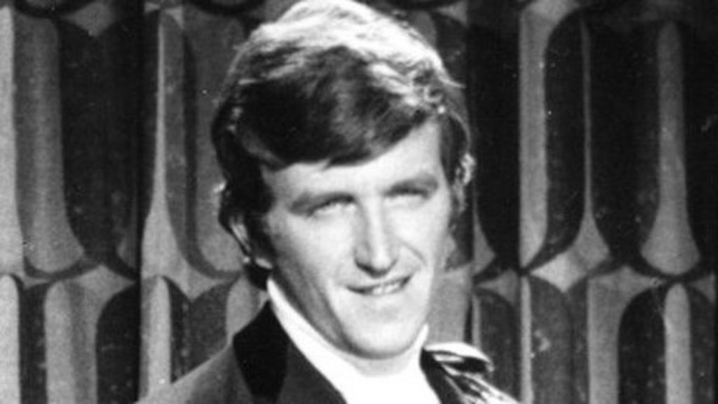 The Dave Clark Five bassist Rick Huxley dies - BBC News