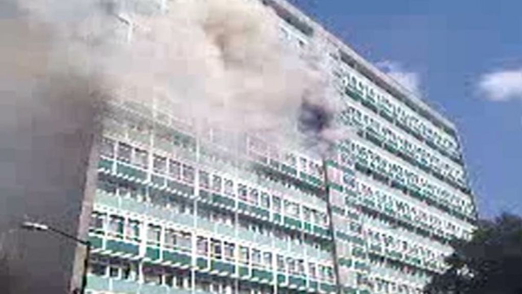 Lakanal House inquest: Victim told stay in burning flat - BBC News