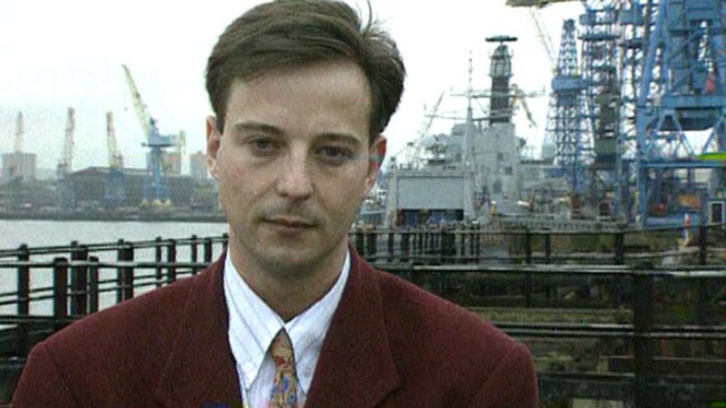 Swan Hunter shipyard 20 years ago - BBC News
