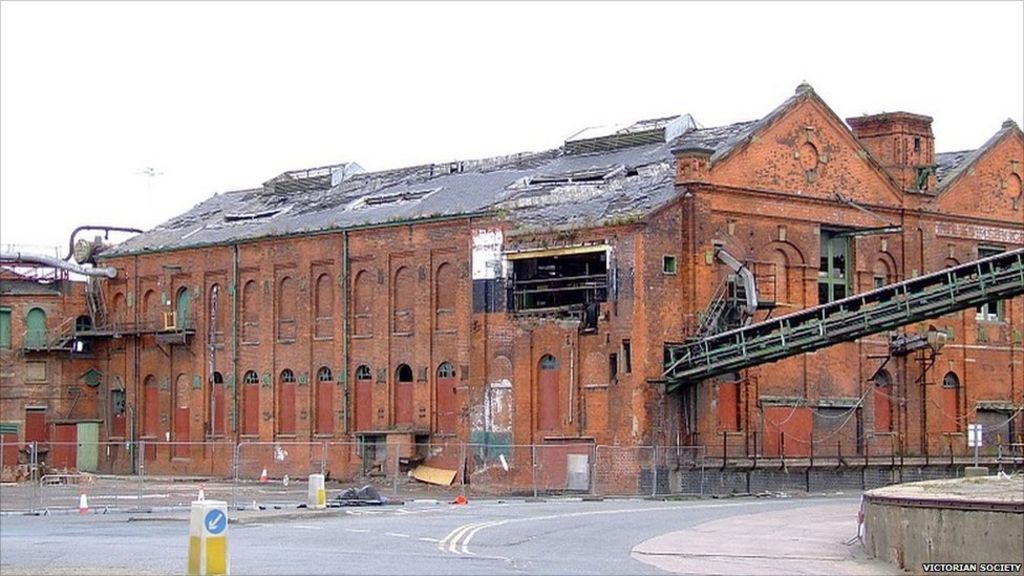 Grimsby Ice Factory renovation plans unveiled - BBC News