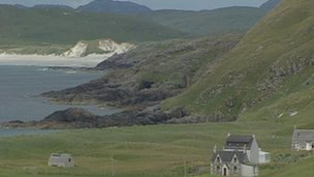Crofting Commission halts owner-occupier decrofting bids - BBC News
