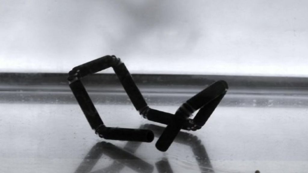 TED 2013: 4D printed objects 'make themselves' - BBC News