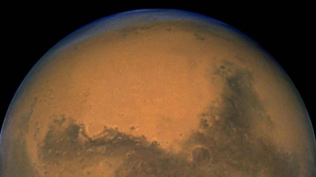 Joe checks out latest plans for epic journey to Mars - BBC Newsround