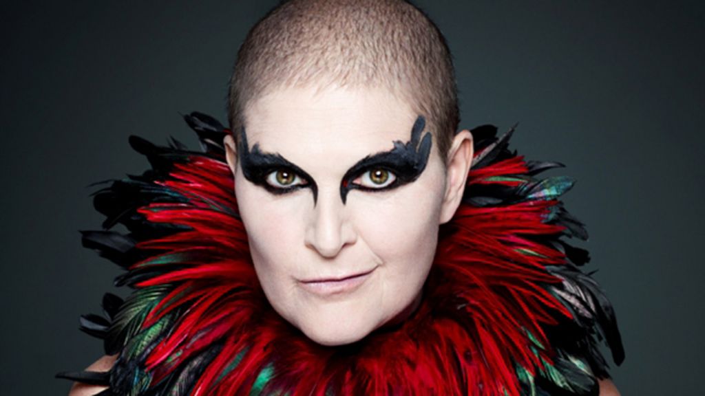 Photographer Rankin focuses on mortality - BBC News