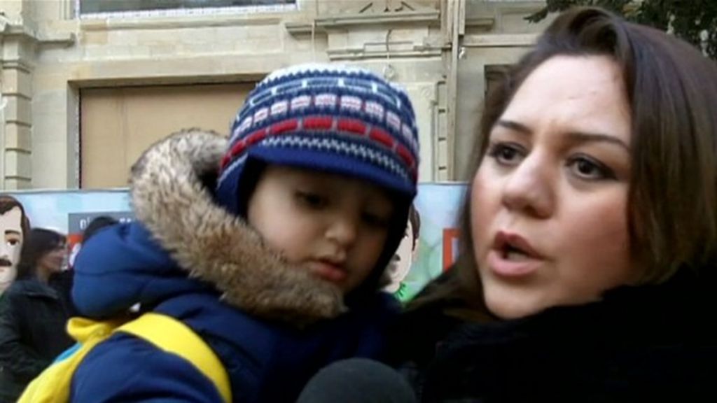 Azeris may ban 'Russian-sounding' names like Maria and Michail - BBC News