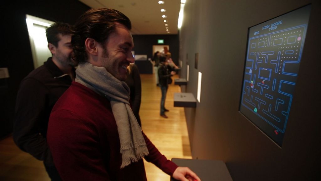 Console creativity: Museums display video games - BBC News
