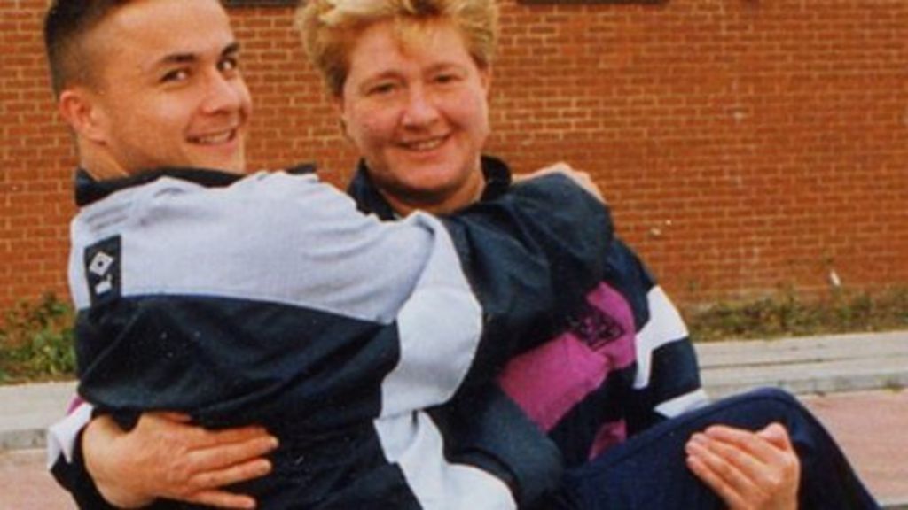 Jenny Archer on taming the 'Crazy Gang' and David Weir - BBC Sport