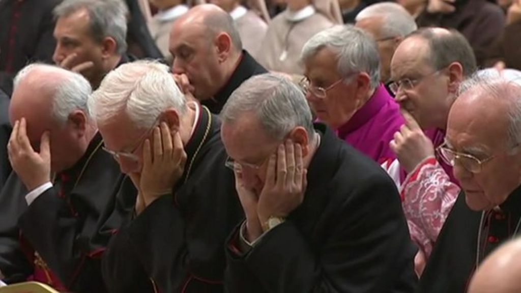 Vatican confirms conclave to start on Tuesday - BBC News