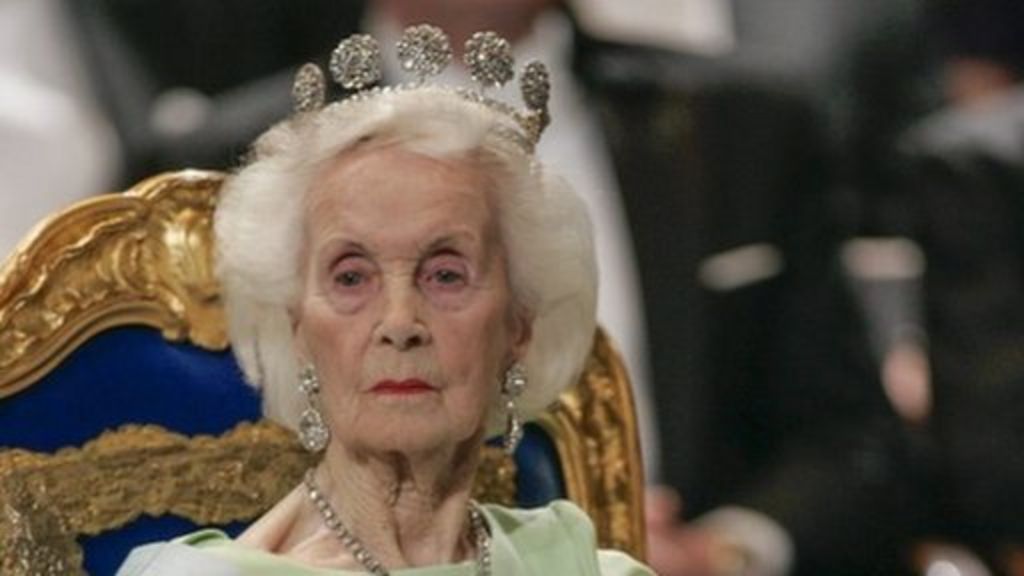 Sweden's Princess Lilian dies aged 97 - BBC News