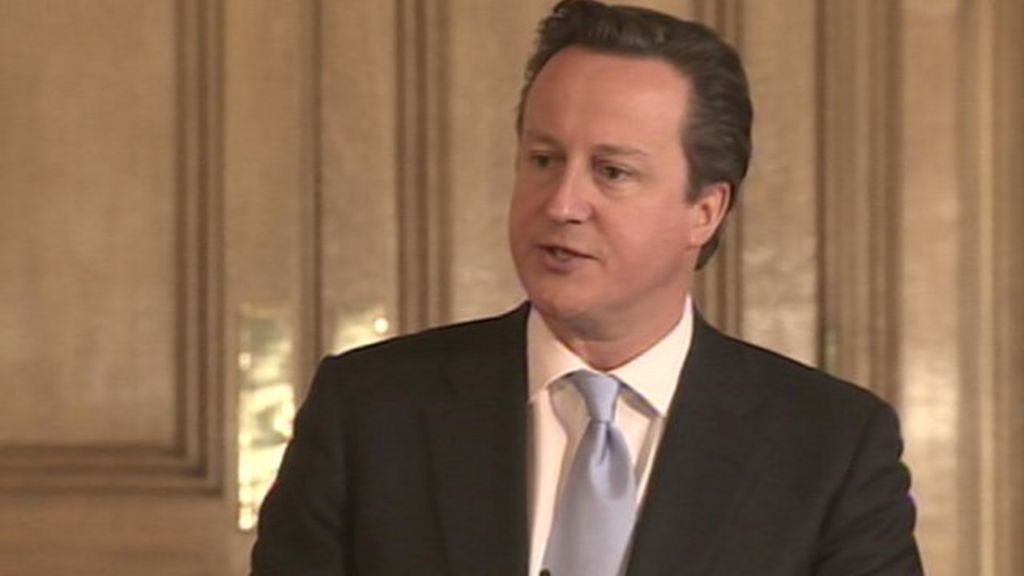 Press regulation: PM proposes 'Royal Charter approach' - BBC News