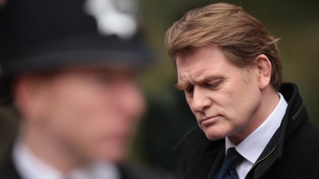 MP Eric Joyce arrested after reports of Parliament bar fight - BBC News