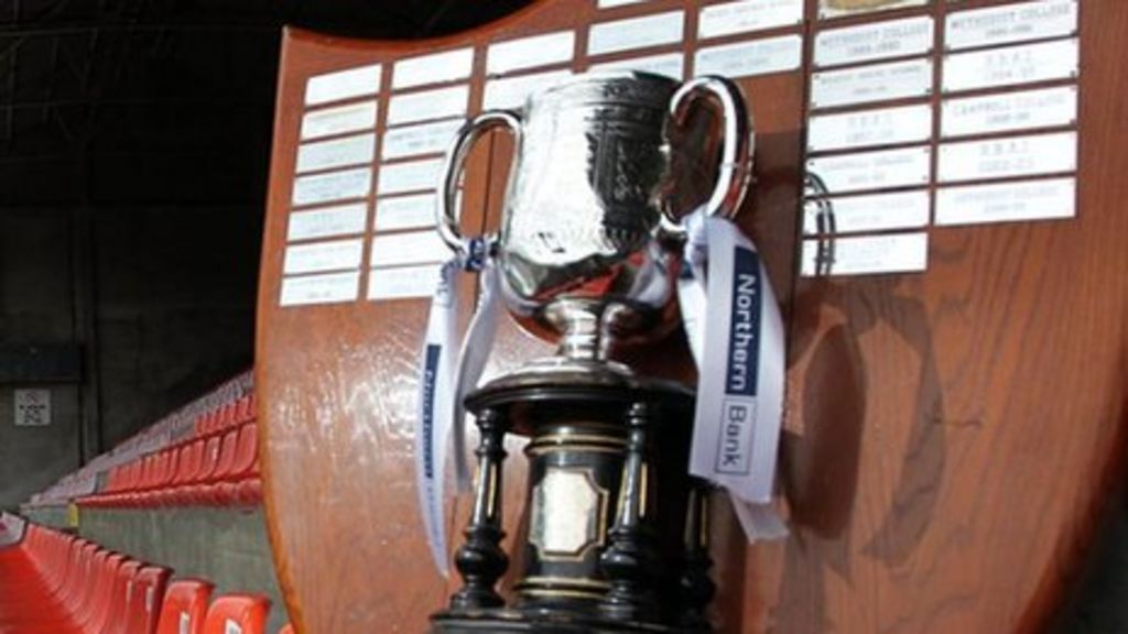 Live: Schools' Cup final - BBC Sport