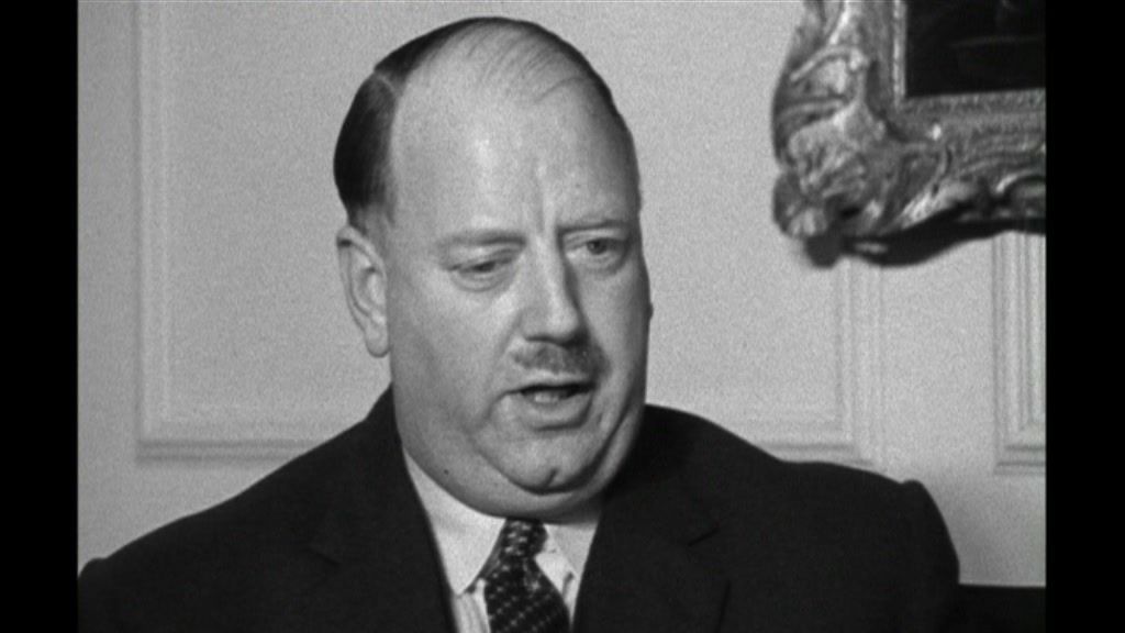 Beeching and rail franchising: Simon Burns and Christian Wolmar - BBC News