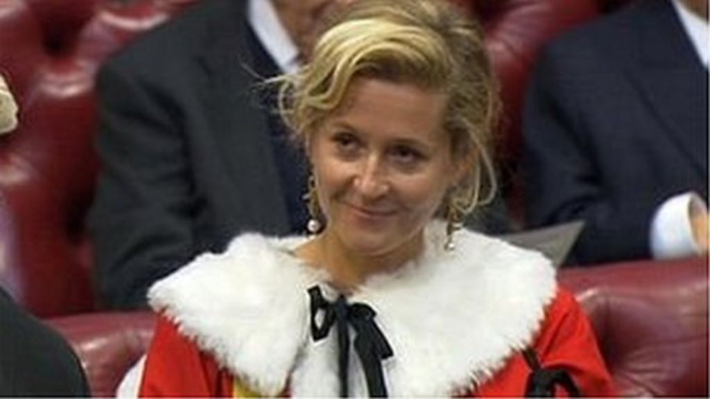 Digital boss Martha Lane Fox joins House of Lords - BBC News