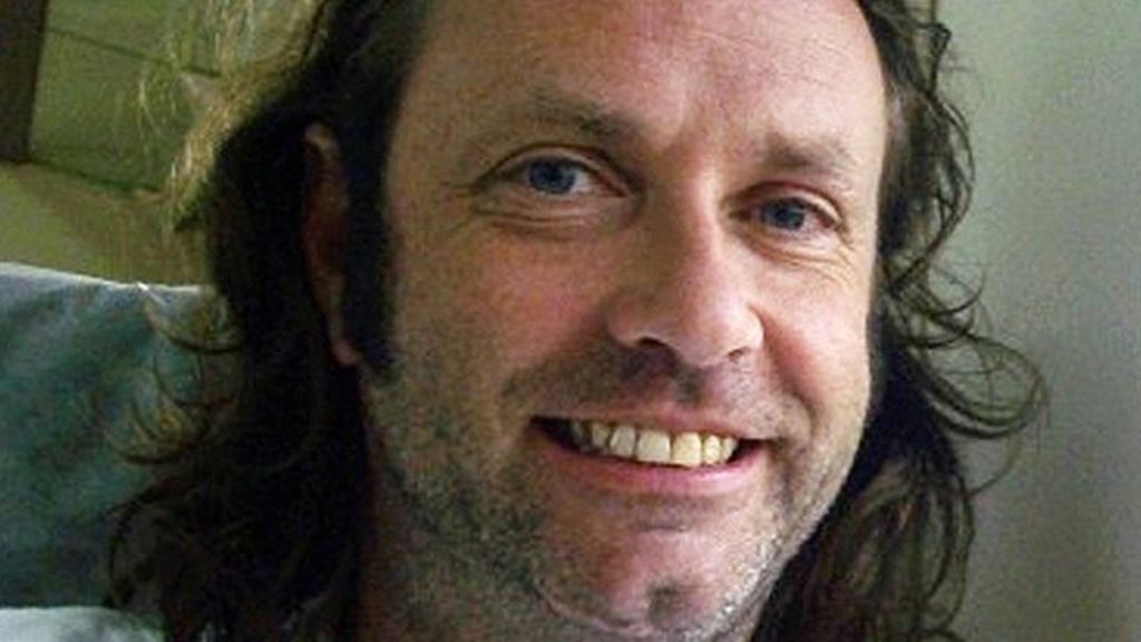 Reporter death: Handling of complaints 'not good enough' - BBC News