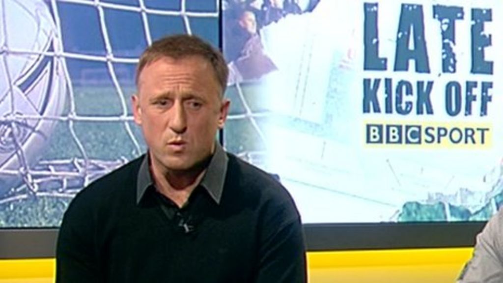 Cheltenham Town: Mark Yates back on the promotion trail - BBC Sport