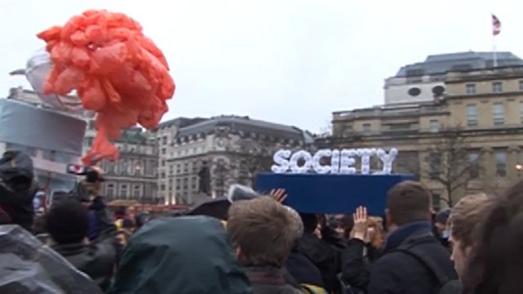 Lady Thatcher: Protest takes over Trafalgar Square - BBC News