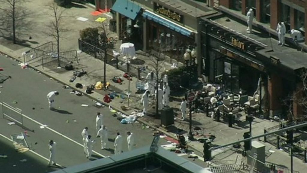 FBI update on Boston marathon bombs - BBC News