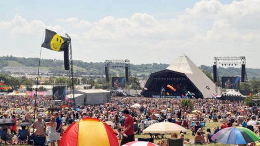 Glastonbury Festival re-sale tickets sell out - BBC News
