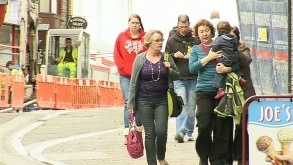 Economy grows, but what does it mean for Bargoed residents? - BBC News