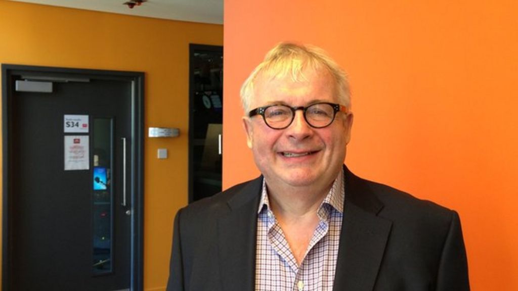 Gay TV sitcom Vicious could offend, says Biggins - BBC News