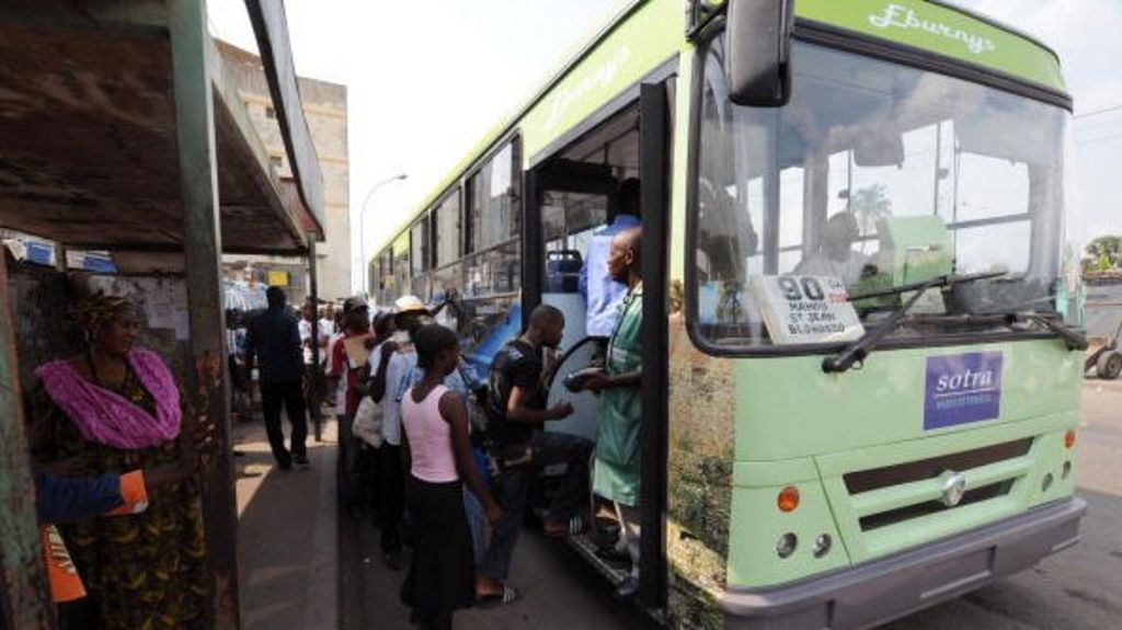 Mobile phone data redraws bus routes in Africa - BBC News