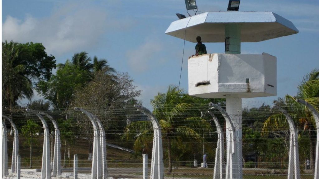 A glimpse inside Cuba's prisons - BBC News