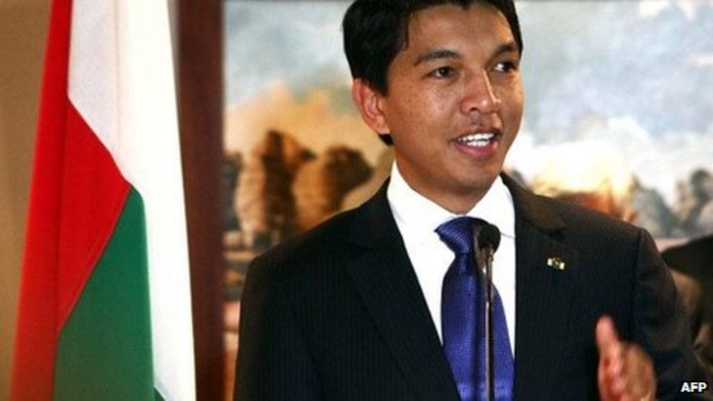 Madagascar President Rajoelina to stand in July poll - BBC News