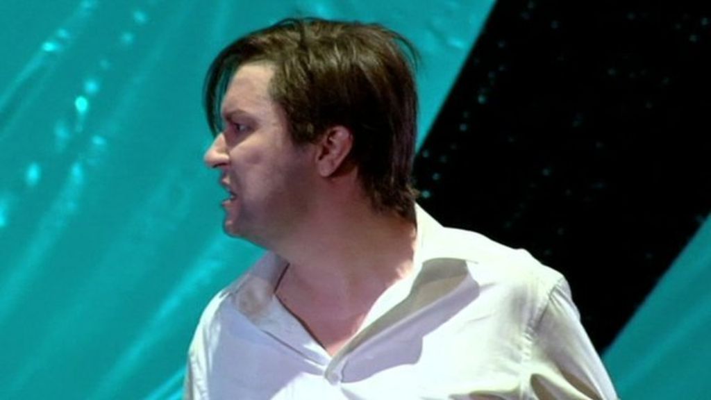 Nazi-themed Wagner opera cancelled in Dusseldorf - BBC News