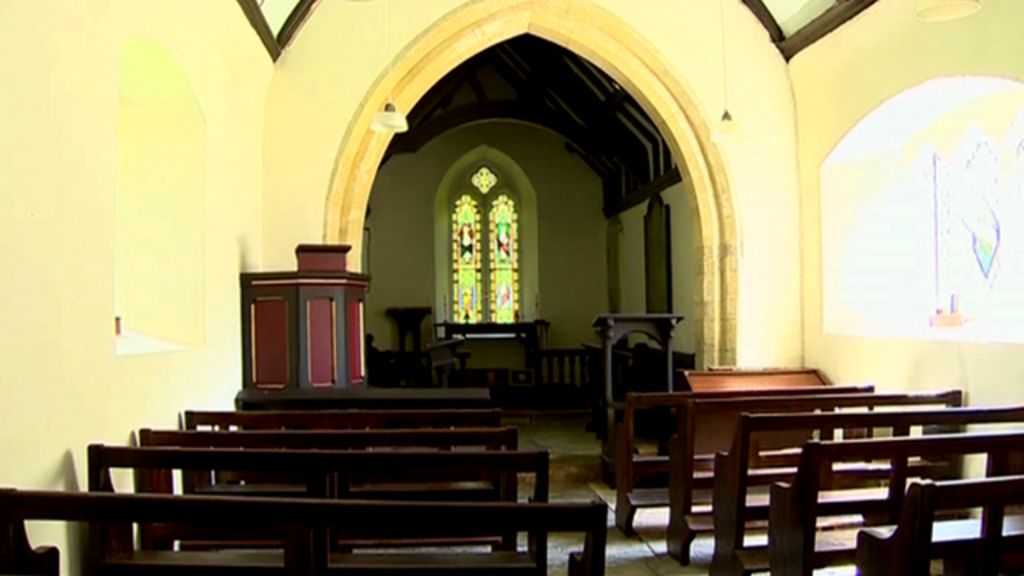 Sermon plan to boost Welsh church congregations - BBC News