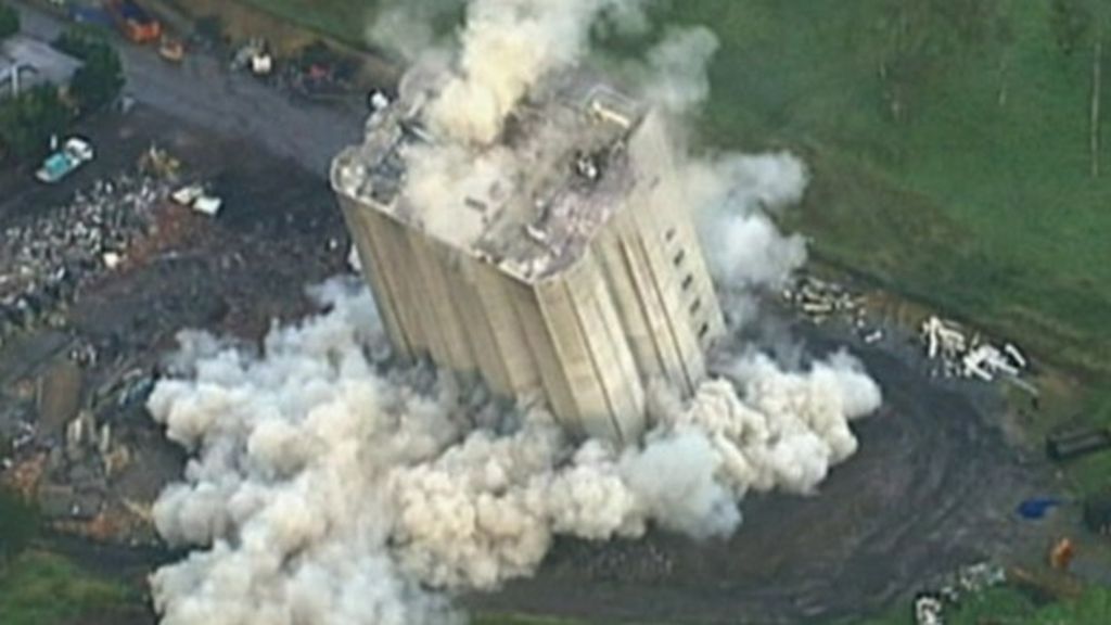 Explosion fails to demolish building - BBC Newsround