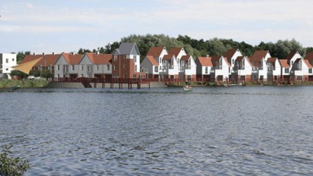 Conningbrook Lakes country park plans approved - BBC News