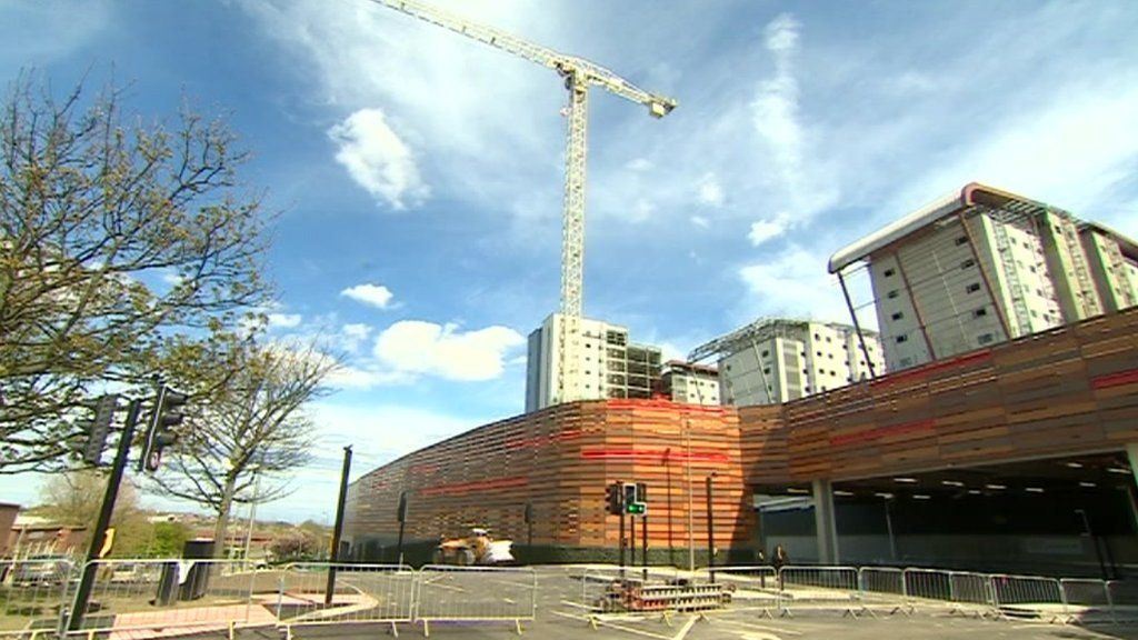 Gateshead's Trinity Square development takes shape - BBC News