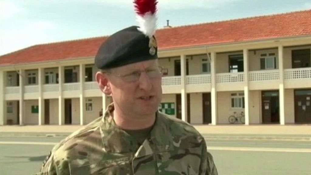 Woolwich attack: Lee Rigby 'dedicated and proud soldier' - BBC News