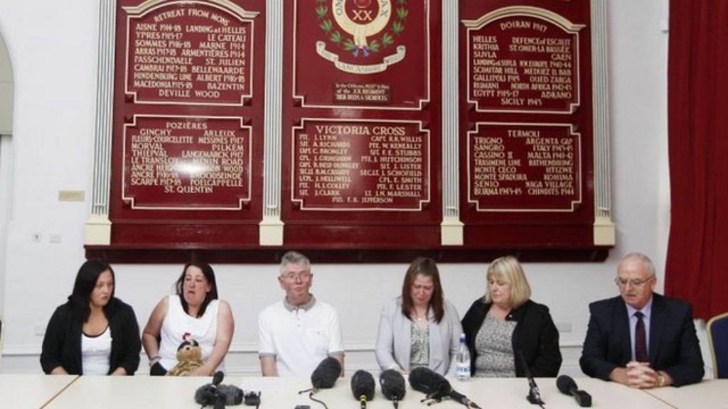 Drummer Lee Rigby family statement - BBC News