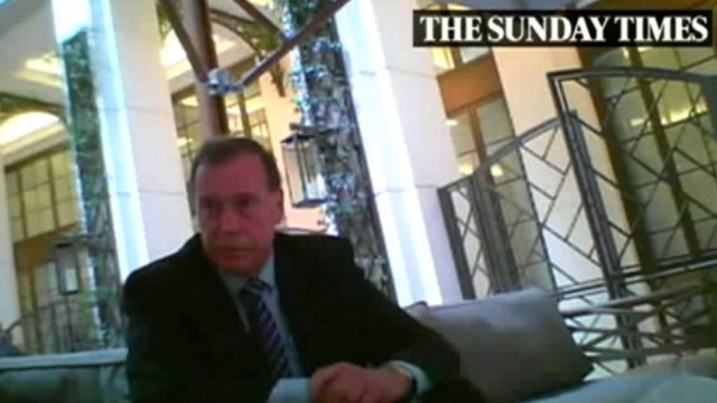 Lord Brian MacKenzie of Framwellgate: 'I am very clear on the rules ...