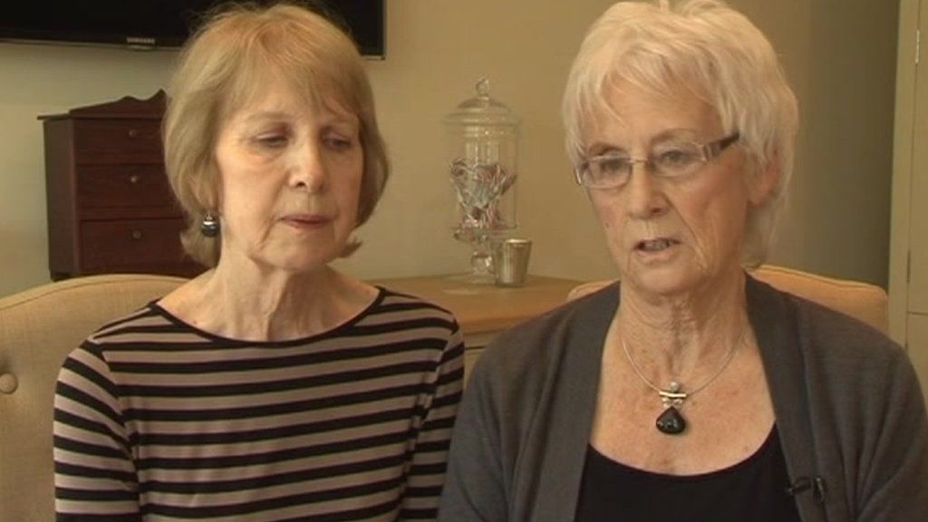Kent sisters remember Queen's Coronation song - BBC News