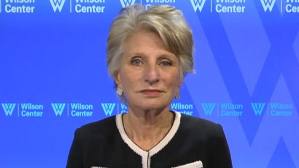 Jane Harman: US snooping 'targets terrorists' - BBC News