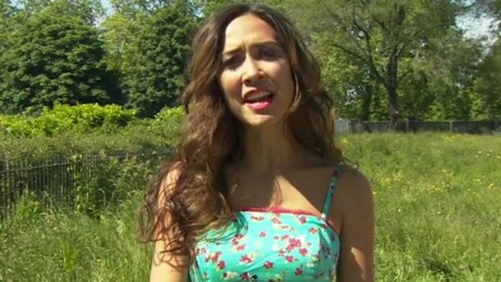 Myleene Klass: G8 leaders cannot ignore rally message - BBC News