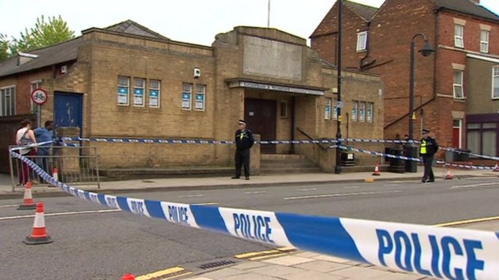 MP Nick Boles's condemns explosion near office - BBC News