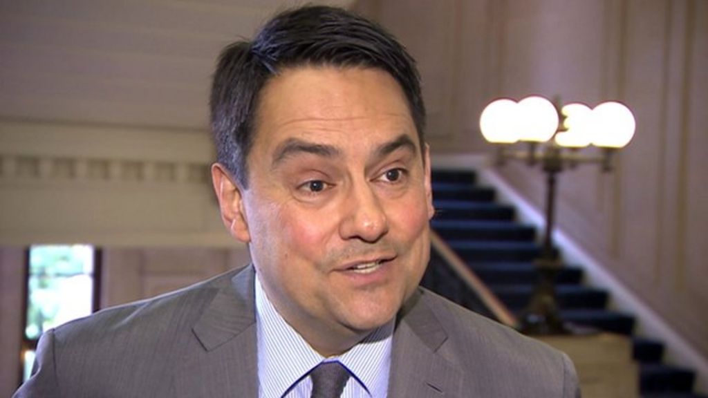 Stephen Twigg: No extra free schools under Labour - BBC News