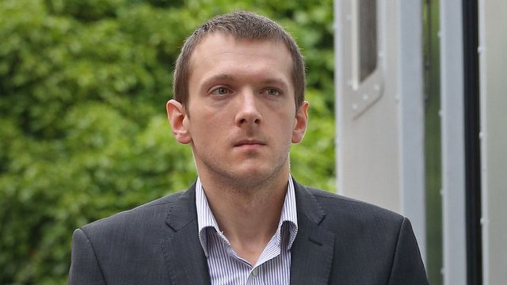 Jeremy Forrest trial: Pupil's mother gives evidence - BBC News