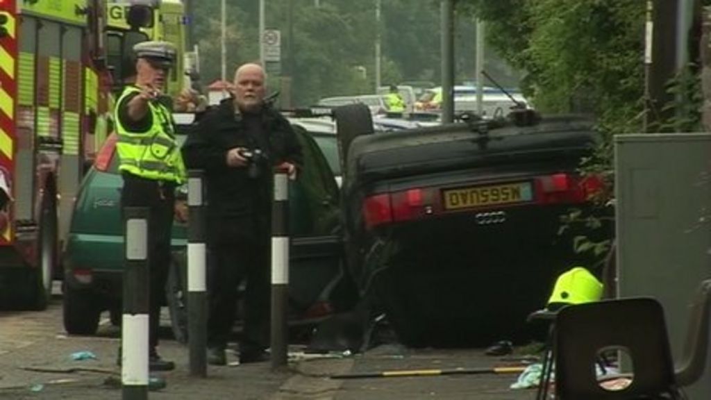 Five children, four adults hurt in crash near Rhoose school - BBC News