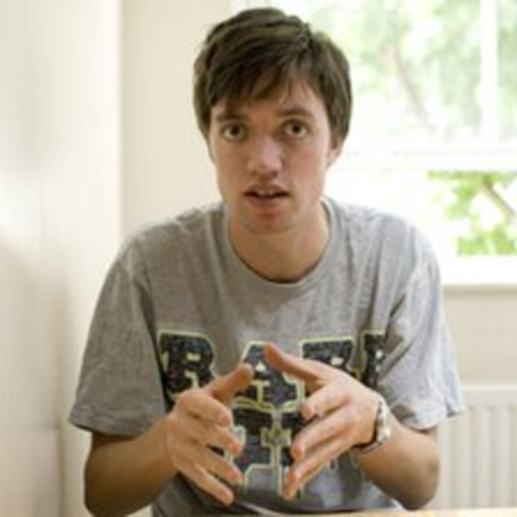 Brent's first poet laureate announced as Simon Mole - BBC News