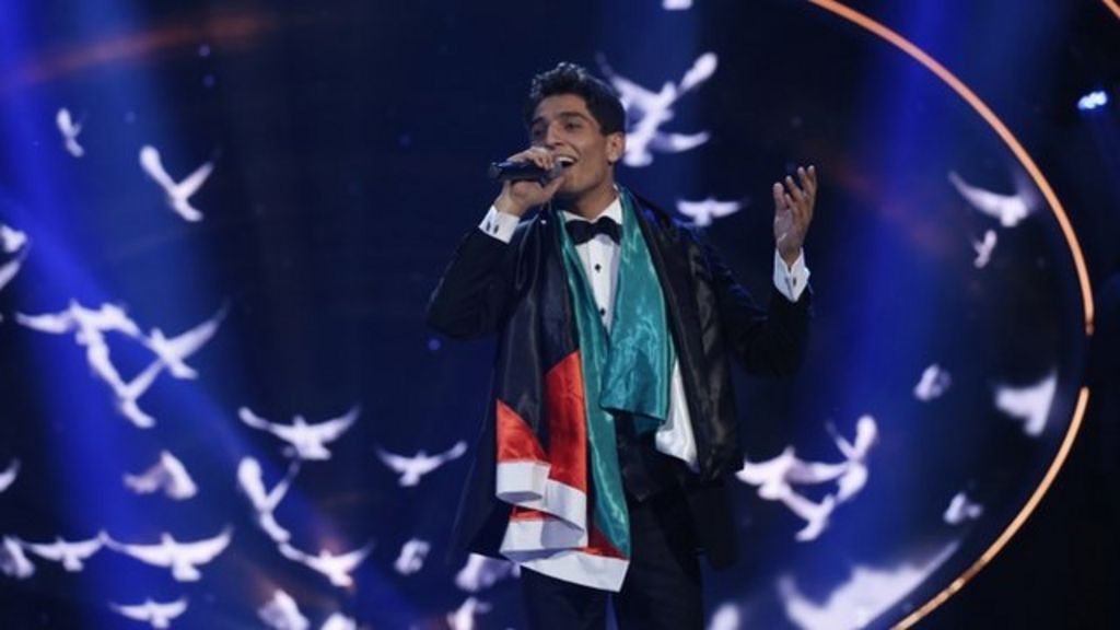 Gaza singer Mohammed Assaf wins Arab Idol contest - BBC News